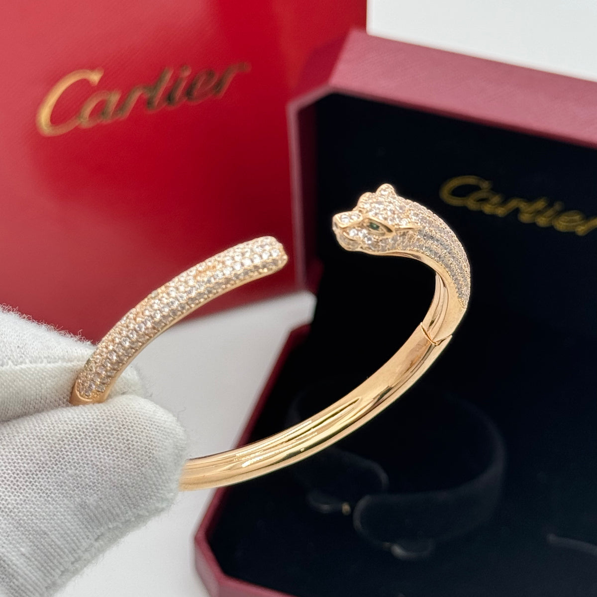 Cartier Panthère de Cartier Bracelet – Paved Panther Head Design (Gold ...